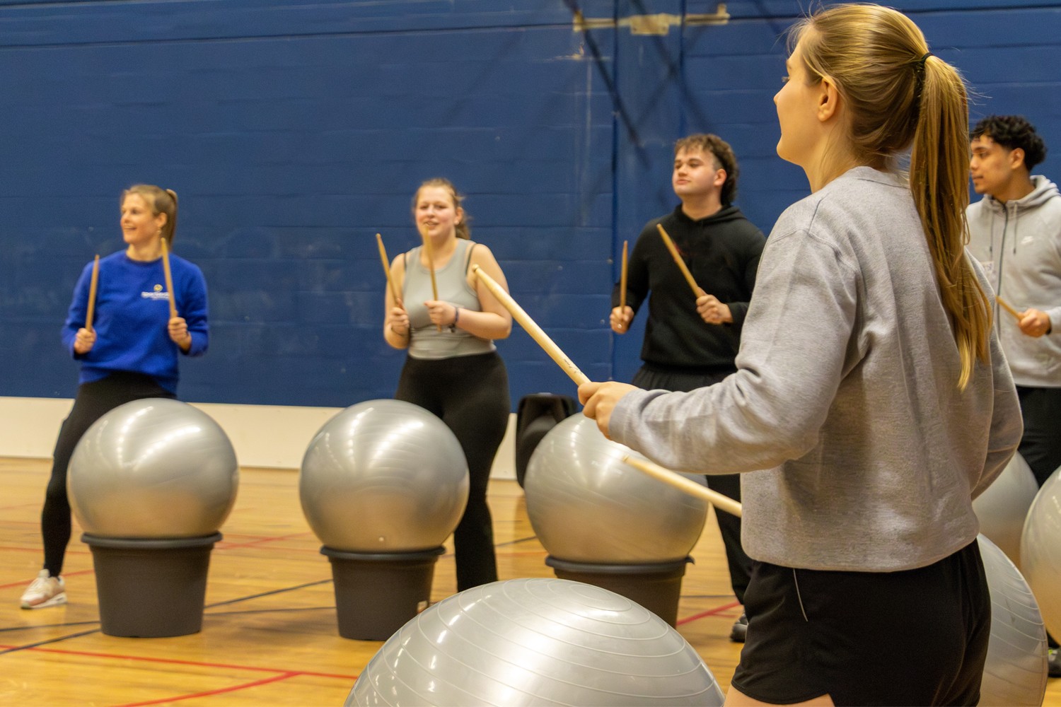 Drums Alive - Energieke groepsfitness met ritme, cardio en fun